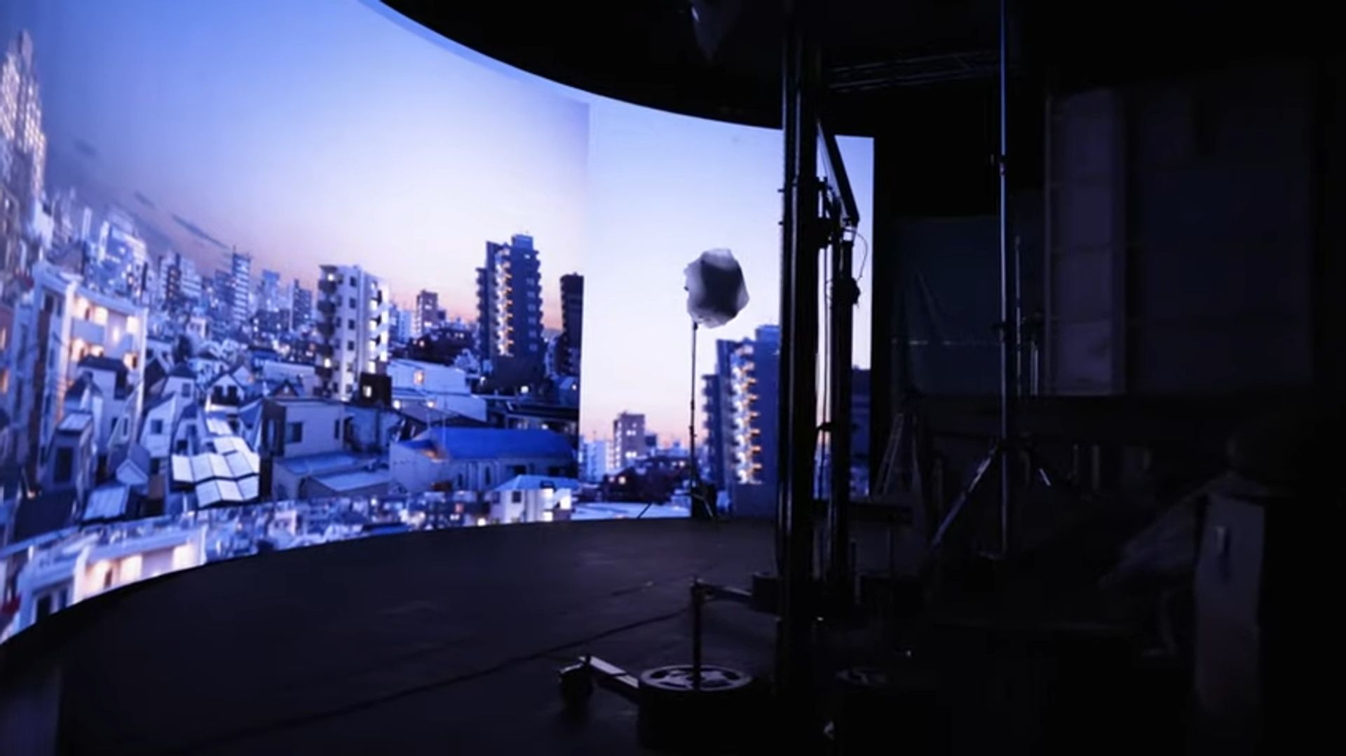 リアル以上の何かができる。バーチャルプロダクションの可能性を追求｜『木挽BLUE ロックもソーダもよくばりブルー篇』CMメイキング | Vook(ヴック)